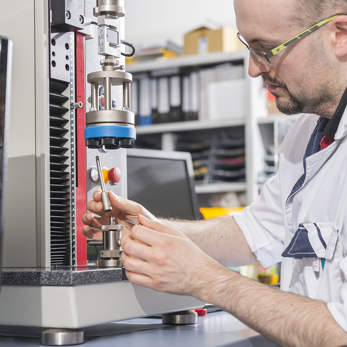 2-Point bending test - FILK Freiberg Institute gGmbH