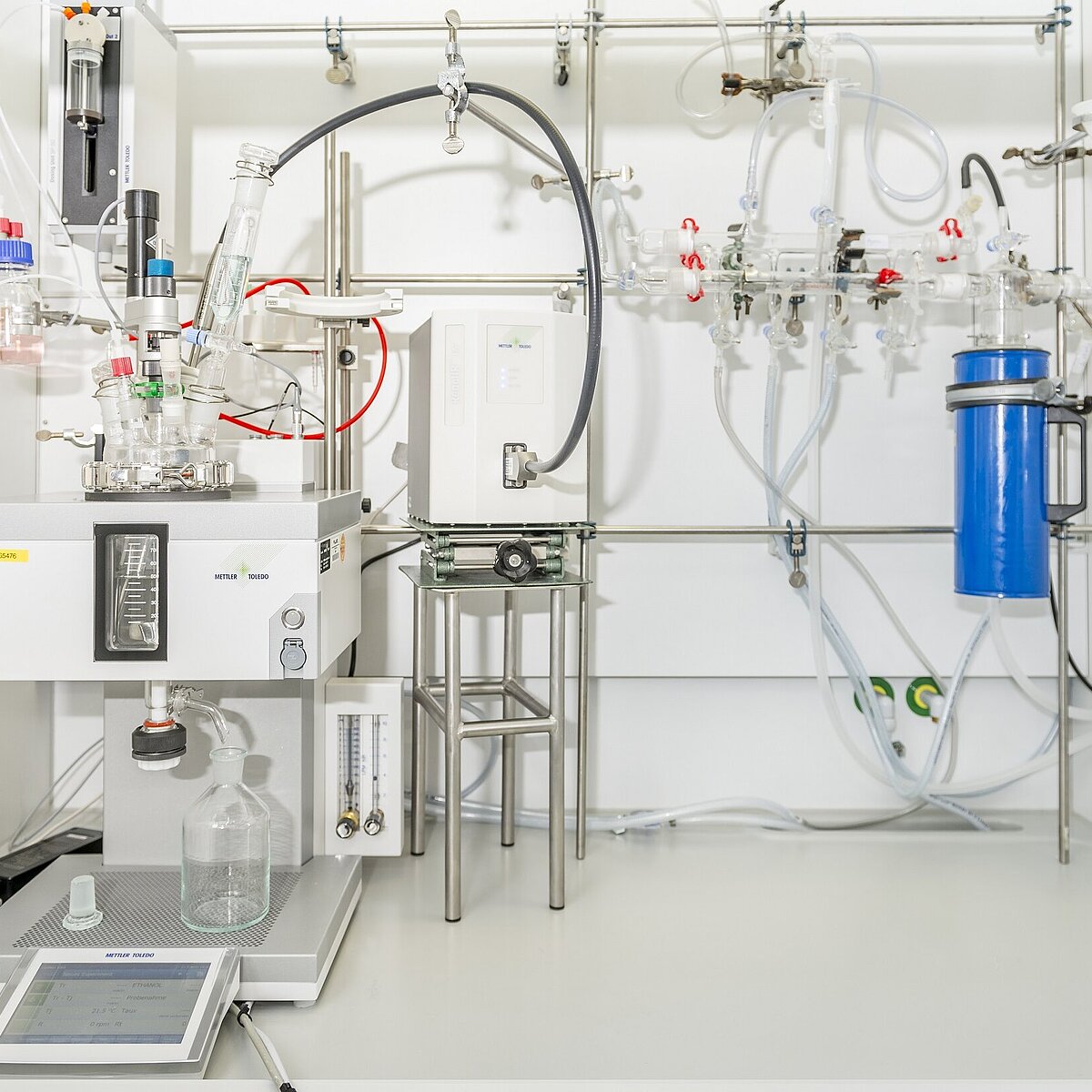 Polymer synthesis and characterisation of polymer formulations - FILK ...